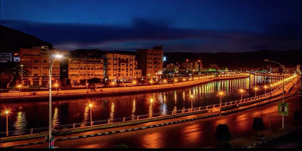 Mukalla is in a Complete Darkness for The Second Day | Al-Thawra Net