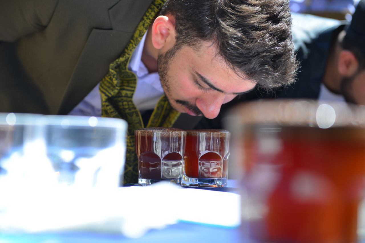 Yemen Celebrates World Coffee Day with Largest Tasting Table in the ...
